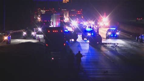 Fiery Crash Shuts Down I 285 Leaving 3 People Injured 11alive