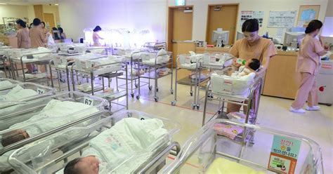 “출산 앞두고 황당”광주 예비맘 출생축하금 폐지에 ‘부글