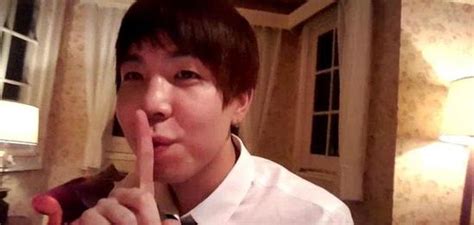 LOL主播小漠坦言说想娶慕诗琪 新浪游戏 手机新浪网