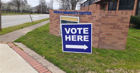 Arkansas Voters Cast Primary Election Ballots