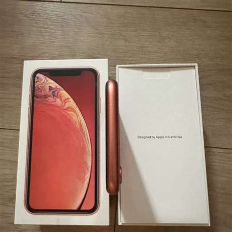 自用港行iphone Xr 128gb 珊瑚色 有盒出讓 二手或全新iphone 手機通訊