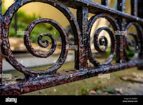Iron Gate Detail Close Hi Res Stock Photography And Images Alamy