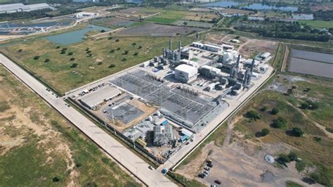 บี กริม เพาเวอร์ ลุย Cod โรงไฟฟ้าพลังความร้อนร่วม อ่างทอง 3 กำลังผลิต 140 เมกะวัตต์