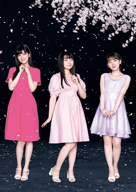 Akari Kit Feet 9 Images Sexy Feets Celeb Feets