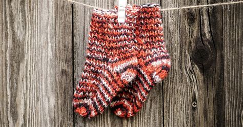 Socken stricken Schritt für Schritt Anleitung plus Magazin