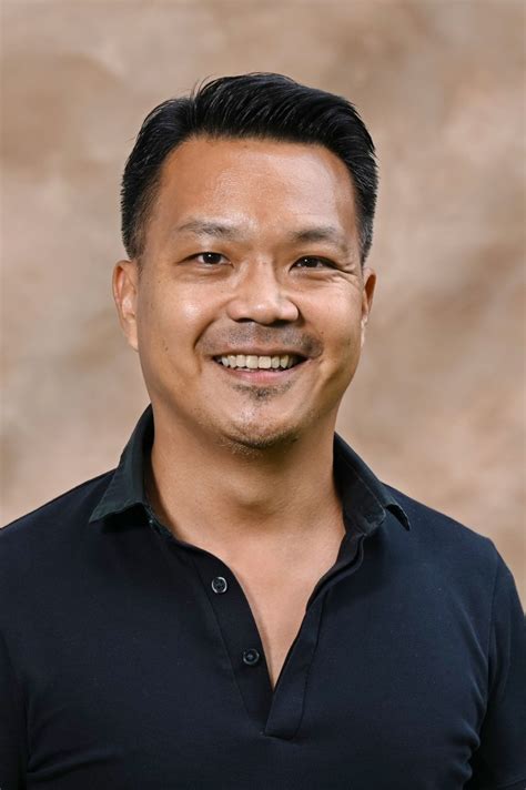 Brian Ming Chu Baritone Short Biography