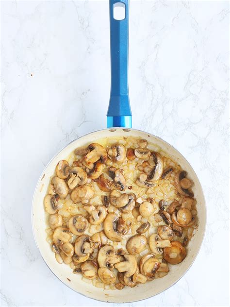 Red Wine Mushroom Sauce For Steak The Cooking Bride