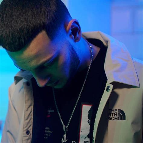 J Large Songs Events And Music Stats Viberate Com