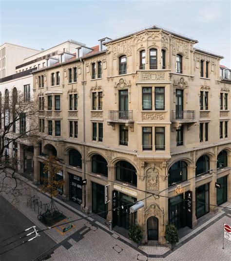 Stuttgart Ruby Hanna Hotel And Bar