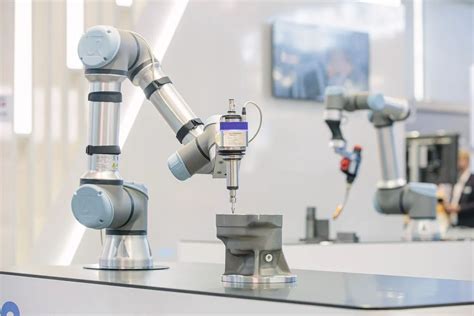 ur5e universal robots htl electronics