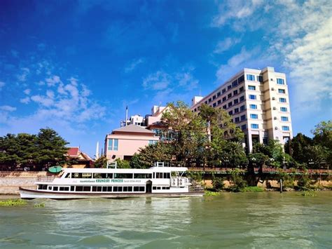 โรงแรมกรุงศรีริเวอร์ The Krungsri River Hotel