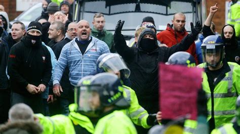 Thirteen Arrests In Dover As Immigration Protests Take Place Bbc News