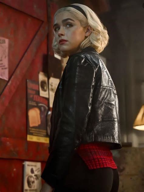 Kiernan Shipka Tight Booty Rkiernanshipkaleggyass