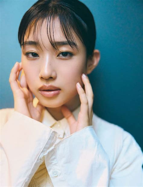 【河合優実さんインタビュー】私たちにできるのは、事件を忘れず杏の痛みを分かつこと Lee 河合 インタビュー 女性俳優