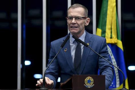 Projeto do Senador Contarato prevê pena de até seis anos para crime de injúria racial Portal