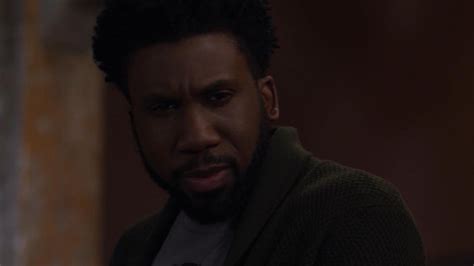 The Flash Barry And Iris Cant Stop Making Out In This Season 4