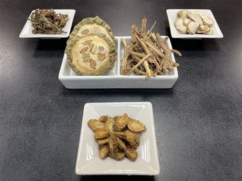 分娩後乳房腫脹、疼痛當心「乳腺炎」！中醫推「這些中藥」能舒緩uho優活健康網