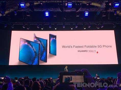 Huawei Mate X El smartphone que se pliega hacia fuera ya es oficial y costará Teknófilo