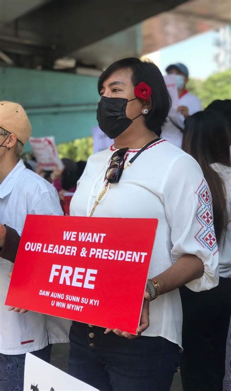 ငယ်စဥ်က ဖခင်ကို ဆုံးရှုံးခဲ့ရသူမို့ မိဘမဲ့ကလေးတွေကို ကိုယ်ချင်းစာပါတယ