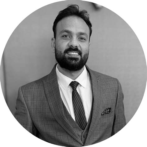 About Resplendent Travel Llp