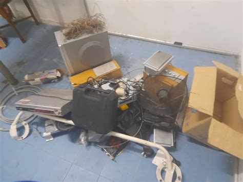 Speaker Dan Aneka Unused Barangan Elektronik Terpakai Audio Soundbars