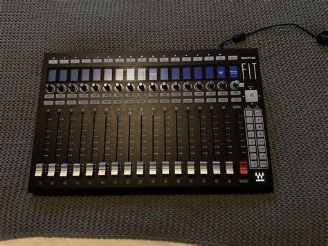 Waves Fit Controller Reverb
