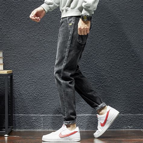 กางเกงยีนส์ผู้ชายแฟชั่นใหม่สไตล์คลาสสิกเต็มความยาวกางเกงผู้ชาย Aipper