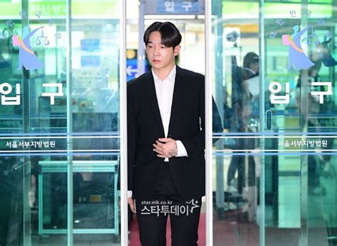 포토 남태현 첫 재판 모든 혐의 인정 네이트 연예