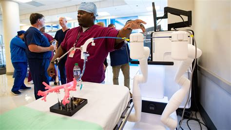 New Robotic Lung Cancer Detection Tool Demonstrated At Tallahassee