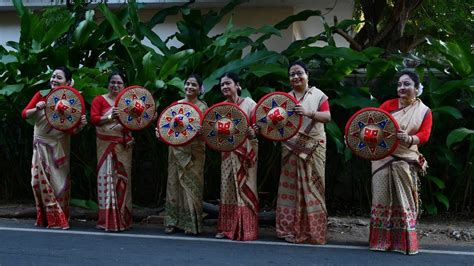 বিহুটি আদৰৰ Beach Bihu Lovelyladies Assamassociationchennai Ecr