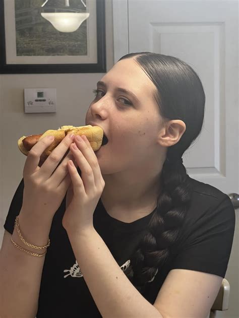 Glizzy Time On Memorial Day R Glizzys