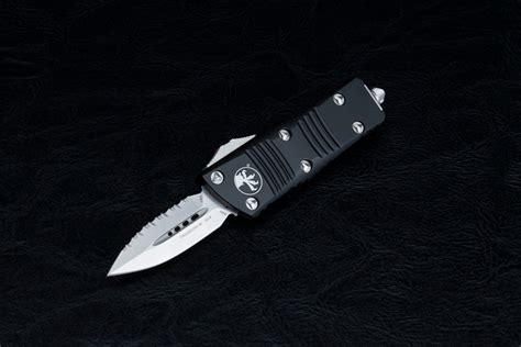 Microtech Knives Troodon Mini De Ca Legal Otf Automatic Knife