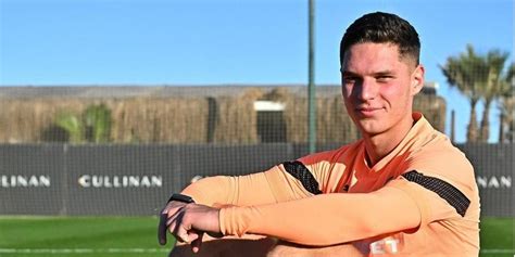 Судаков отримав приз найкращому гравцеві Шахтарі 2023 року Nv