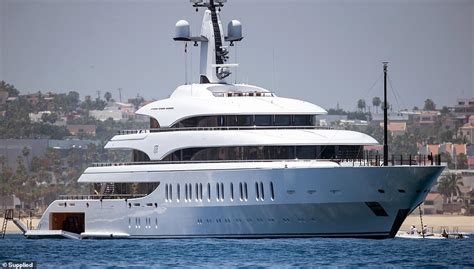 Jeff Bezos James Packer And Their Fellow Billionaires Show Off Yachts