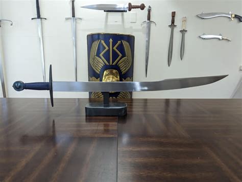 New Sword Day Angus Trim F4c 1 Falchion R Swords