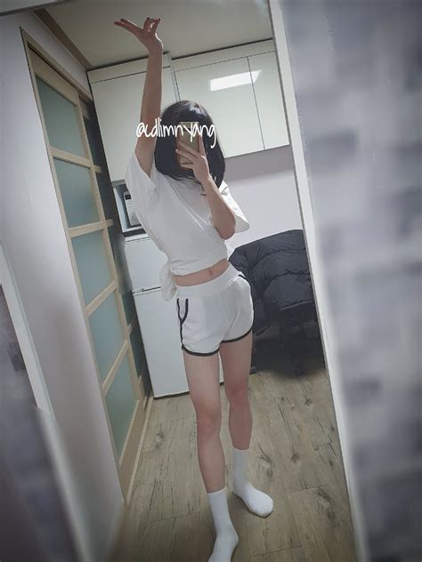 혜림냥 On Twitter 여름에 이런옷 입고 돌아다니는 망상 현실은 방구석 보추 Cd 시디 여장 Crossdresser