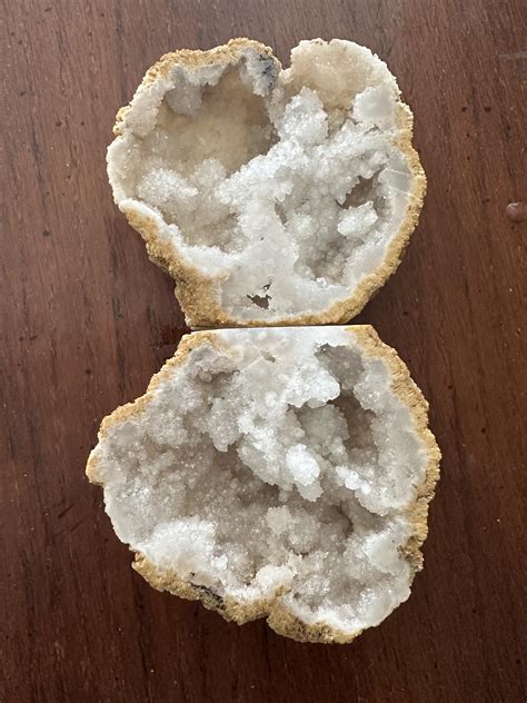 First Geode Identification Help R Crystals