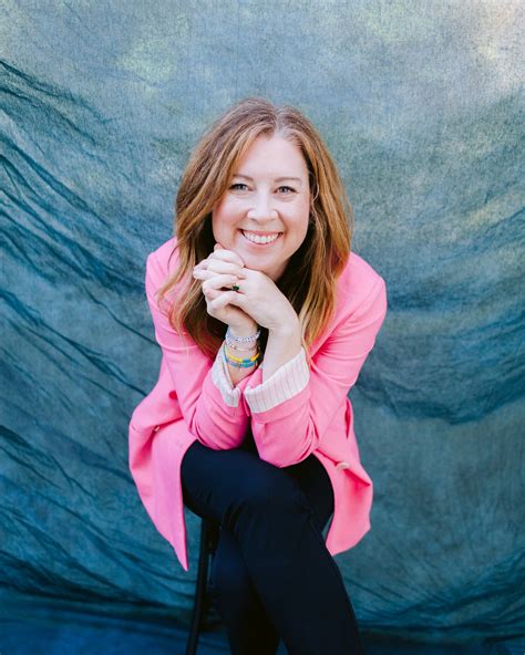 About — Michelle Leach