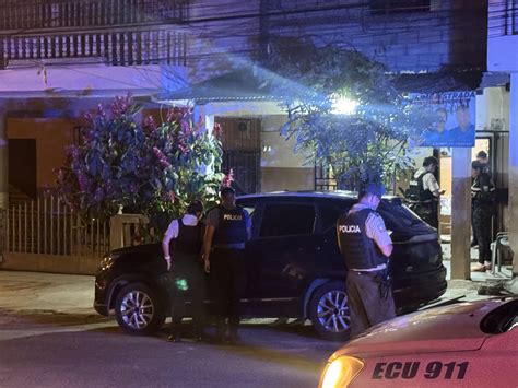 Hombre Es Herido De Bala En Manta La Marea