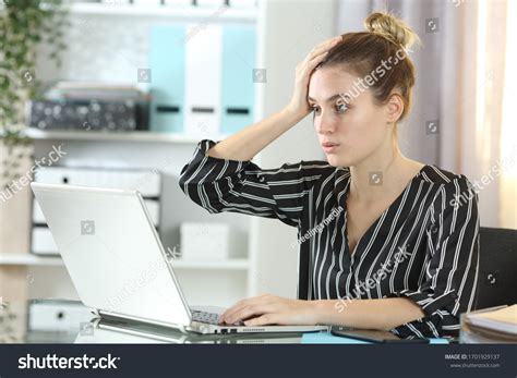 Confused Worried Woman Images Stock Photos Vectors Shutterstock