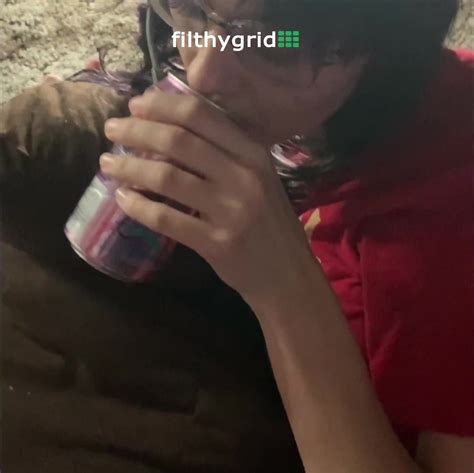 Gamer Girl Farts Video 2