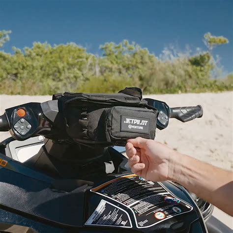 젯파일럿 수상오토바이 전용 핸들바백 새롭게 선보이는 젯파일럿 제트스키 전용 핸들백 젯파일럿 제트스키 제트파일럿 수상오토바이 핸들바백 수상오토바이가방 수상