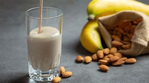 Estos Son Los Beneficios Del Licuado De Plátano Y Mantequilla De Maní