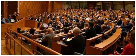 Chi Sono Gli Eletti Di Fratelli Ditalia In Parlamento Tutti I Nomi Di