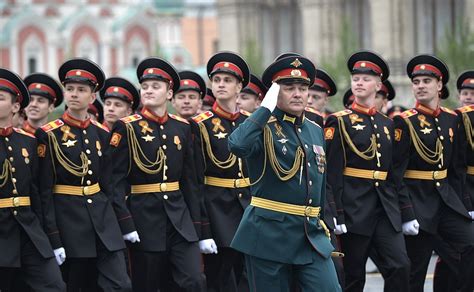 Парад Победы на Красной площади • Президент России