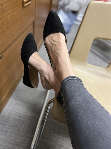 Come Take Care Of These Teacher Feet Rfeetloversheaven