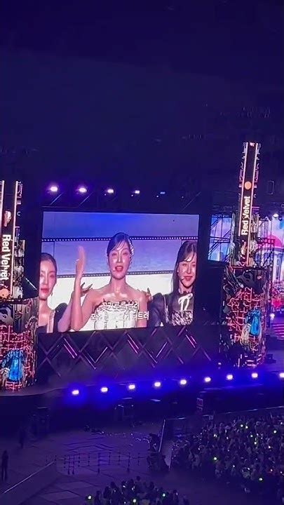 [red Velvet 조이] Smtown 꽃가루를 날려 폭죽을 더 크게 터트려 Youtube