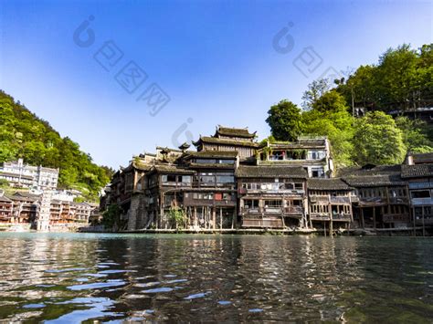 中国著名旅游景点湖南湘西凤凰古城航拍摄影 包图企业站