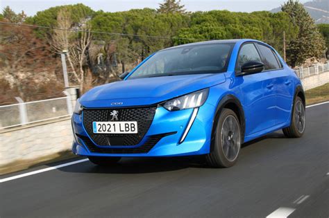 Prueba Del Peugeot 208 PureTech 130 GT Line Rompecorazones AutoScout24