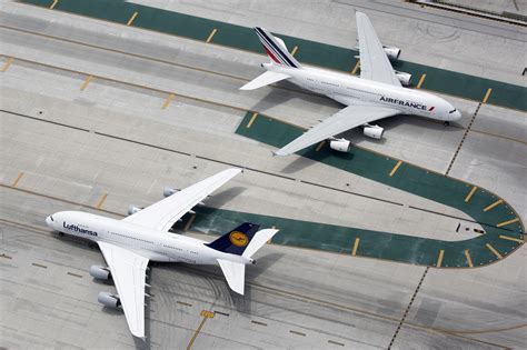 Los Aviones Comerciales Más Grandes Del Mundo Jet News